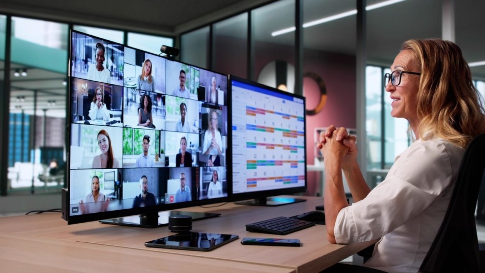 Kort: Franse overheid loost Teams en Zoom, Odido verlengt ...